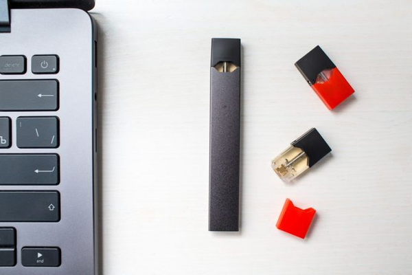Juul in Talks With Three Tobacco Giants Over Possible Deals – cometovape